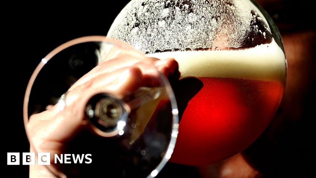 Scottish Borders public alcohol ban by-law process starts again - BBC News