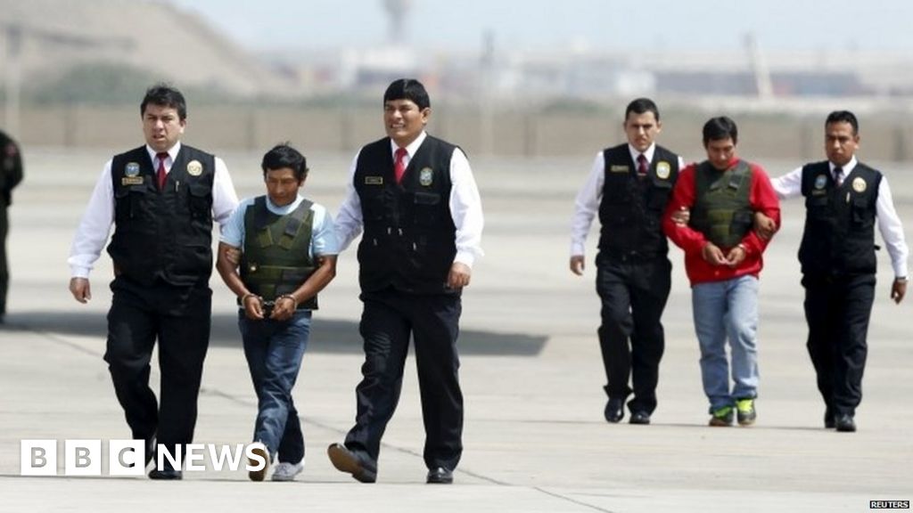 Two Shining Path fighters captured in Peru - BBC News