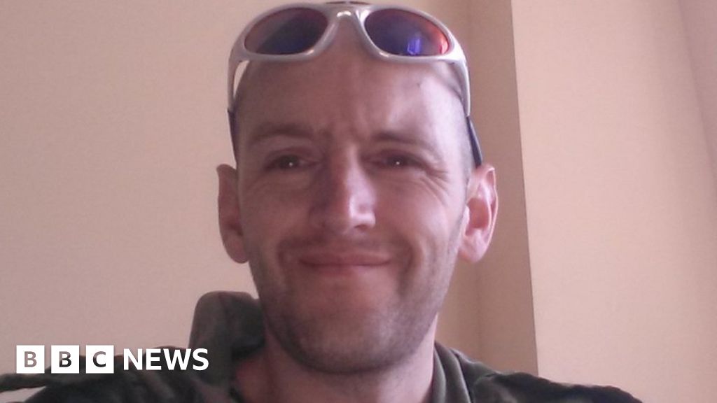 Oldham man jailed for Ukraine terror offence