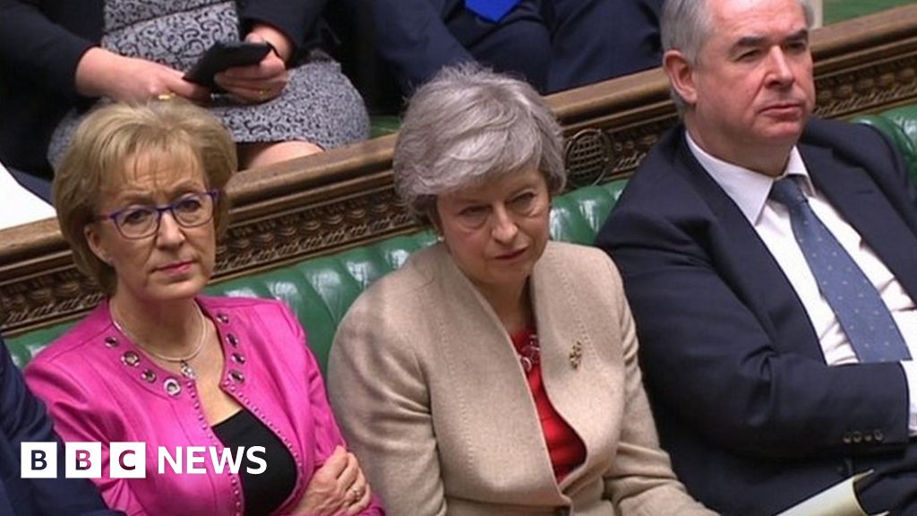 Brexit: MPs voting on 22 May departure plan - BBC News