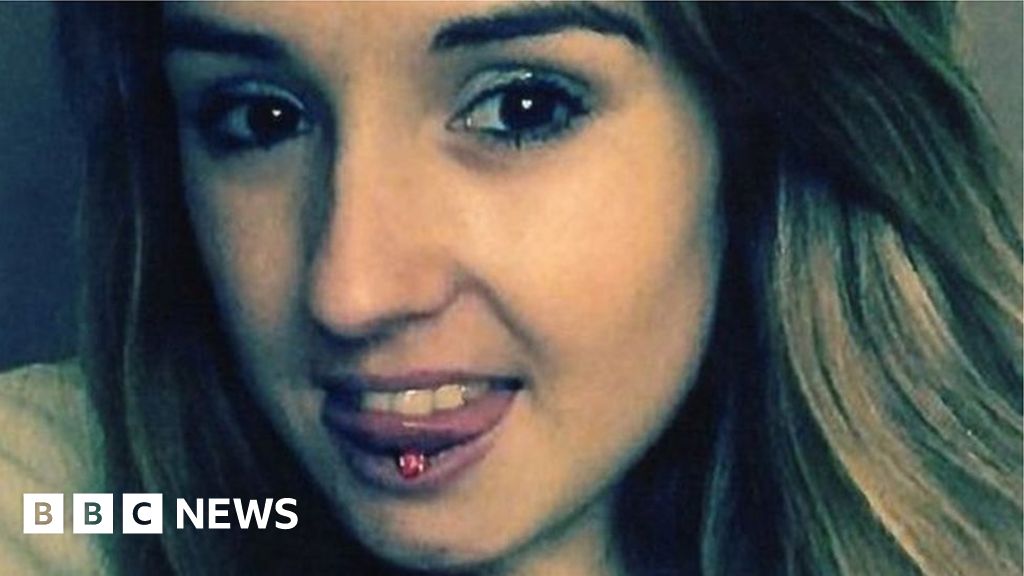 Becky Parker killing: Matthew Smith 'slipped through the net' - BBC News