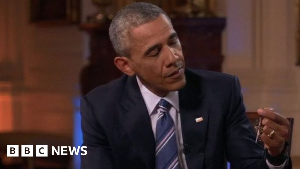 Obama reveals trinkets that he keeps in his pocket - BBC News