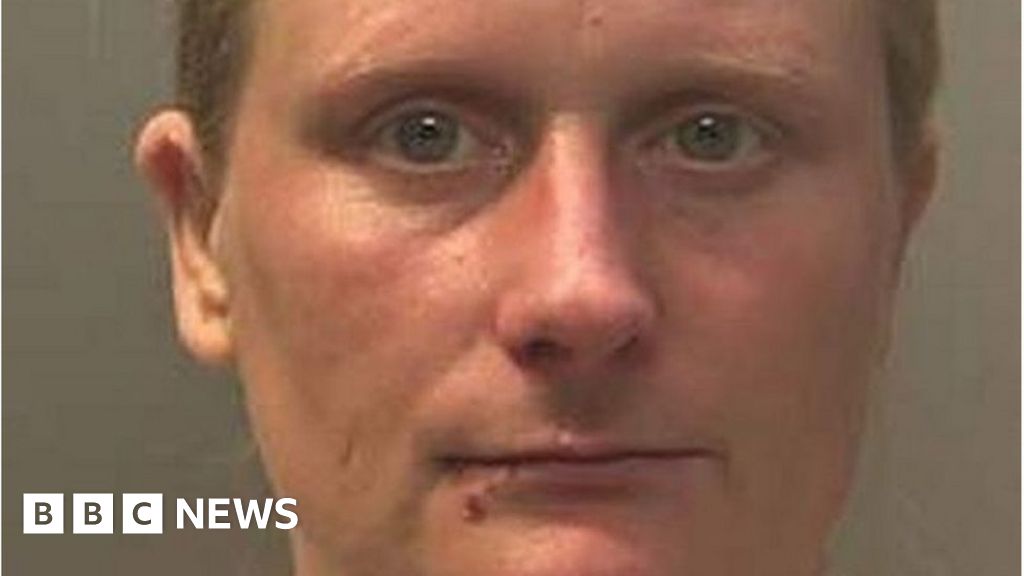 Police in Caldicot 'missed woman's body under bed'