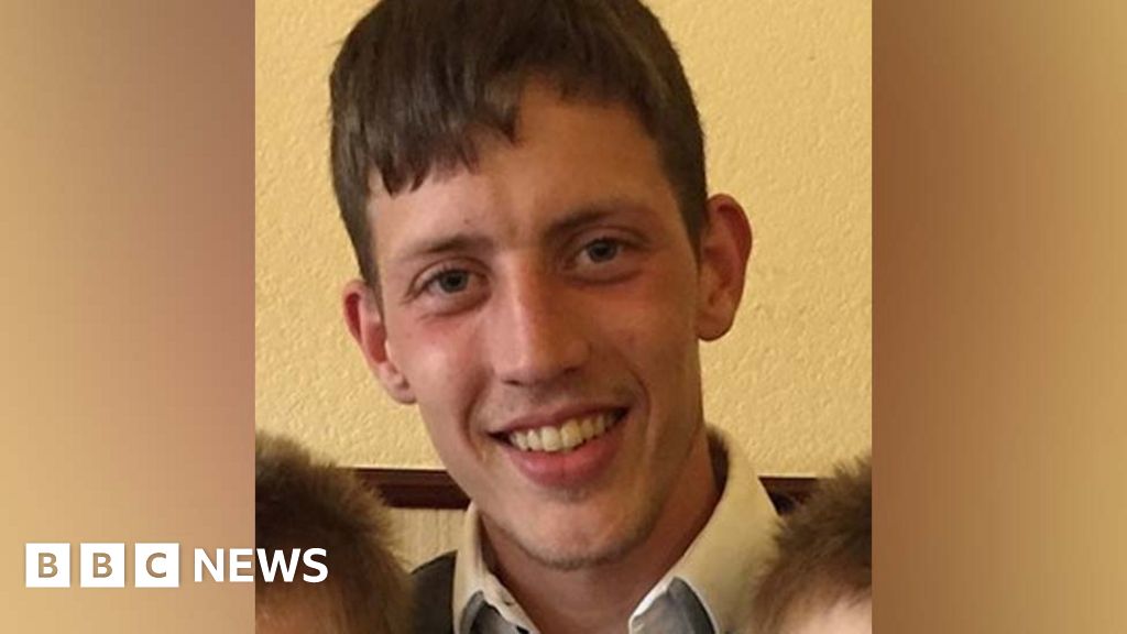 Man stabbed near Salford park was devoted dad, family says - BBC News