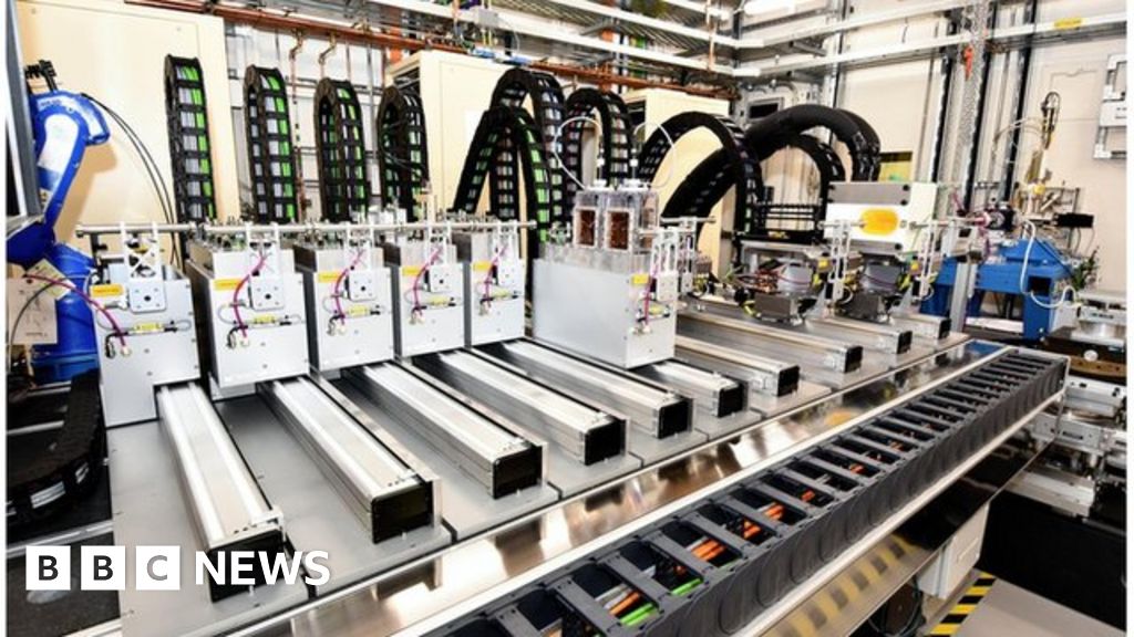 Diamond introduces long-duration study lab - BBC News