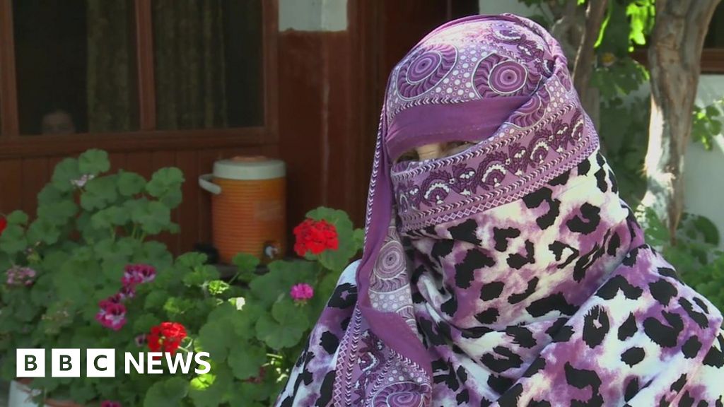 How The Uighurs Keep Their Culture Alive In Pakistan Bbc News