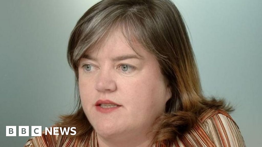 Louise Casey: The Asbo tsar set to tackle extremism - BBC News