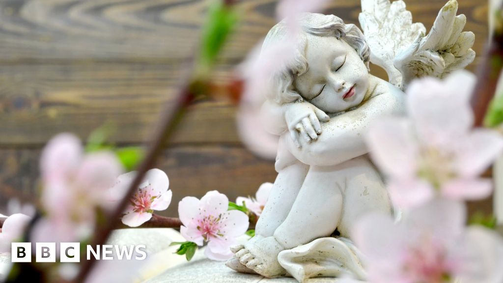 Child Funeral Fund Families In Northern Ireland To Receive Payments child-funeral-fund-families-in-northern-ireland-to-receive-payments