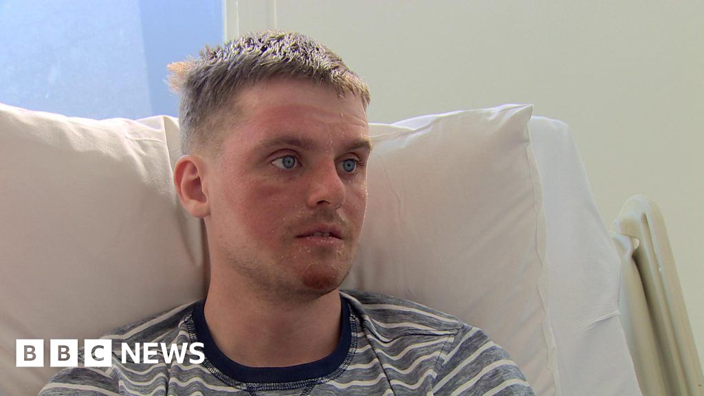 Rescued surfer Matthew Bryce: 'I was convinced I would die' - BBC News