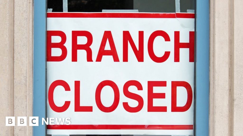 Coronavirus: Bank branches close as virus affects access