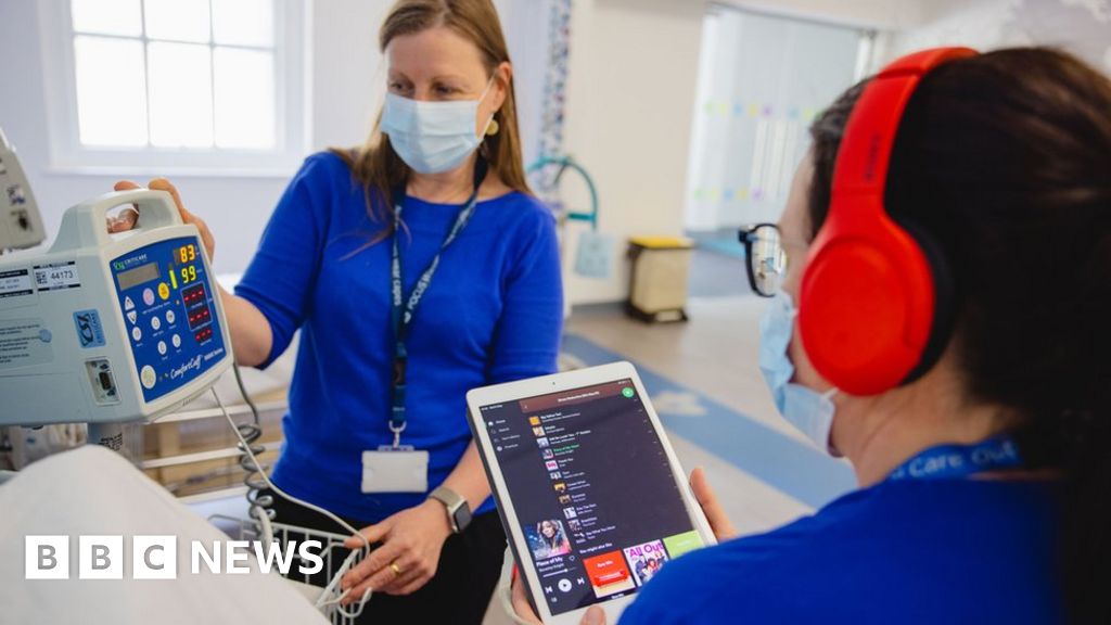 Hull firm develops music app to cut staff and patient stress
