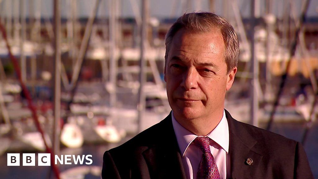 Nigel Farage: 2016 is year of political revolution - BBC News