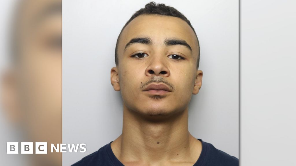 Gangland shooting teen Javarni Cato has sentence increased - BBC News