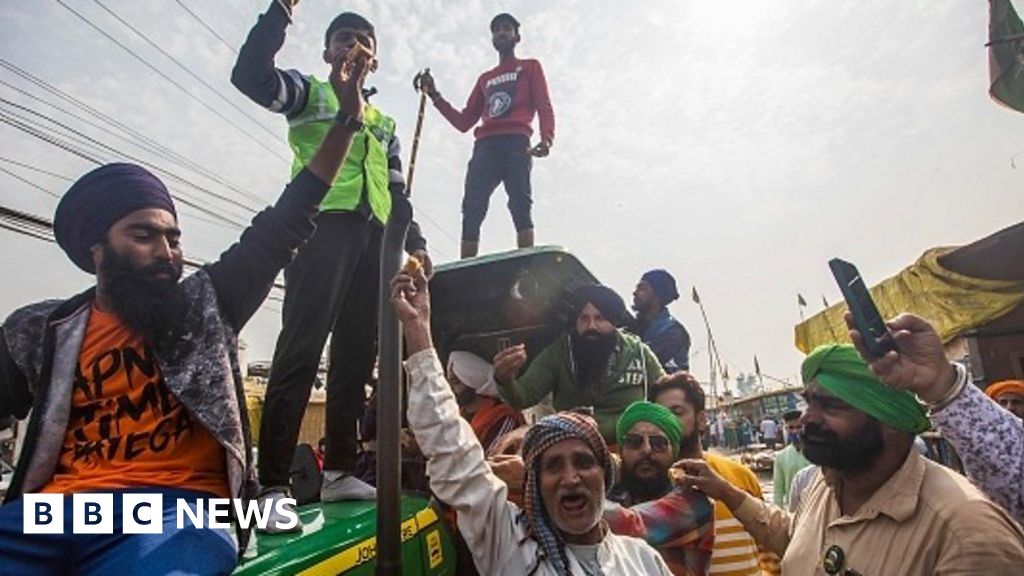 Farm laws: India farmers celebrate repeal of contentious reforms