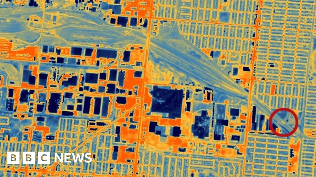 Satellite tracks heat emission from moving train - BBC News