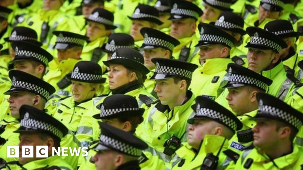 Police Scotland numbers at highest level since 2017