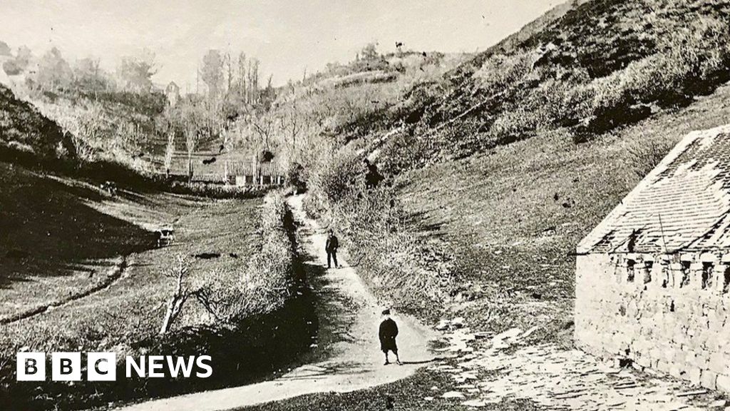 Photographer revisits sites from old pictures in Guernsey - BBC News