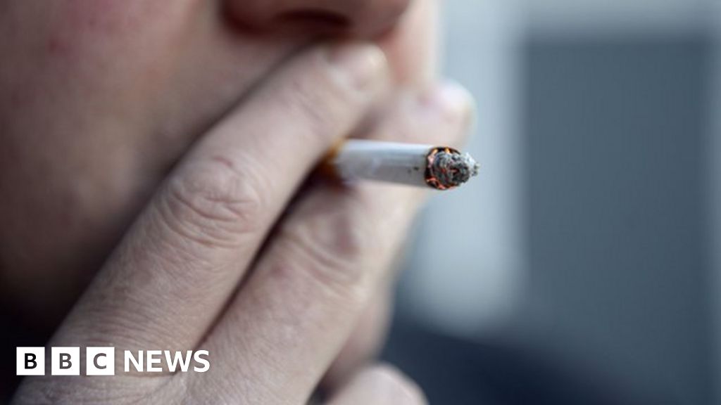 Smoking is at a record low, so why do people still do it? - BBC News