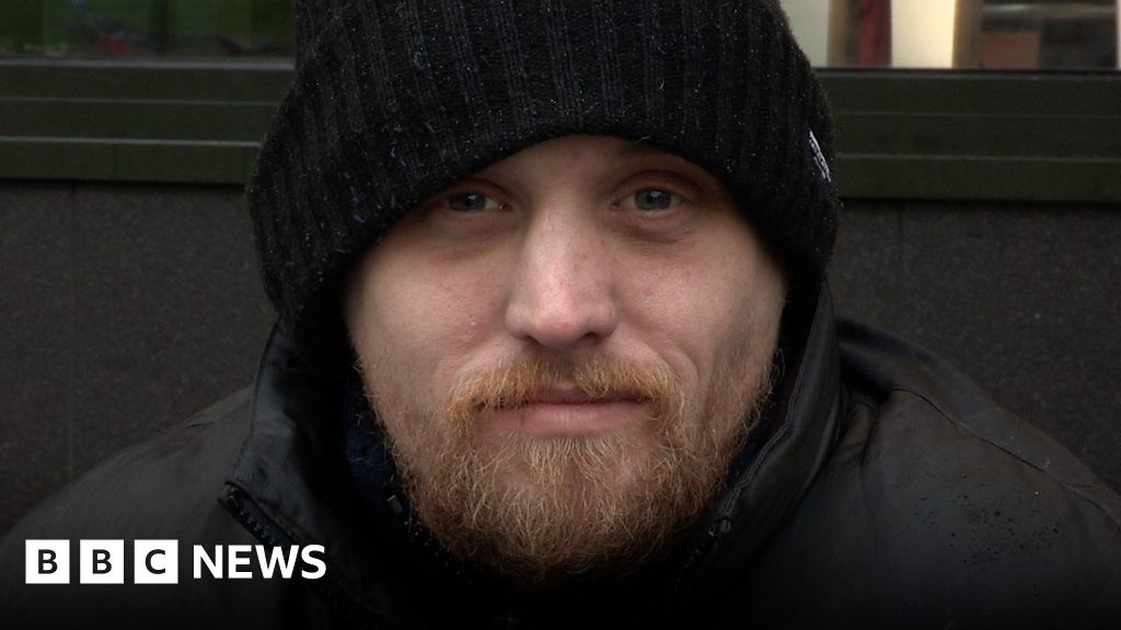 Homeless in Windsor for a year: James's Story - BBC News