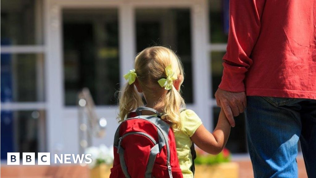 Parents in north of England should be more pushy, says children's tsar ...