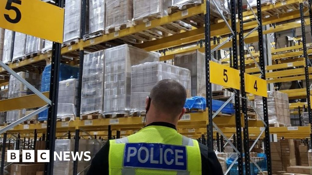 Tech equipment worth £250k stolen in Daventry warehouse theft