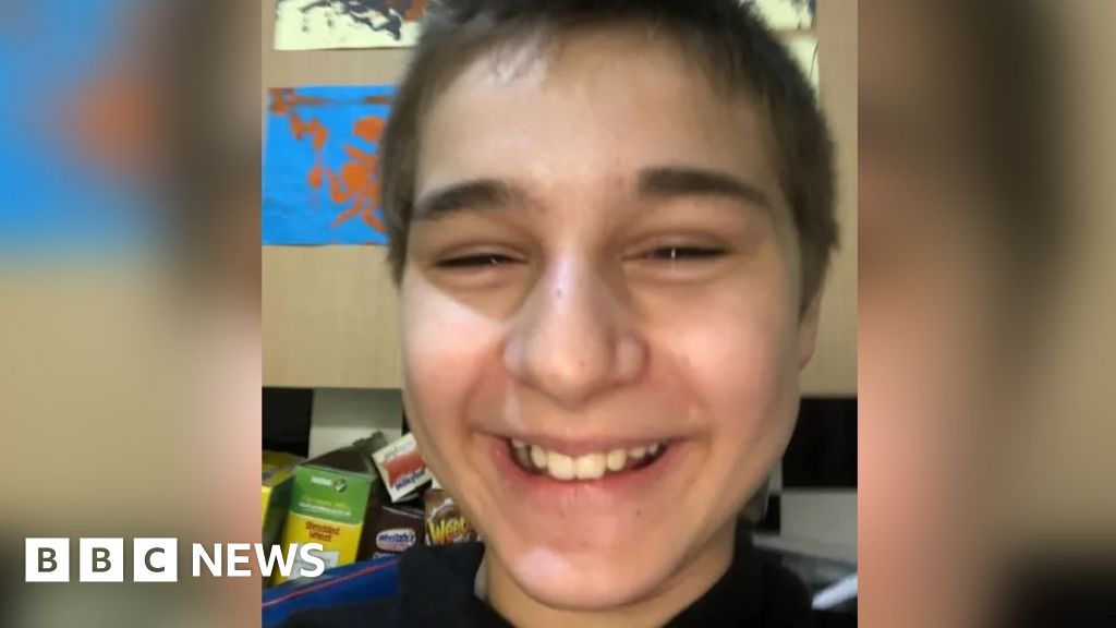 Benjamin Mundy: Tribute to 'caring' boy, 11, killed in crash Benjamin Mundy: Tribute to 'caring' boy, 11, killed in crash