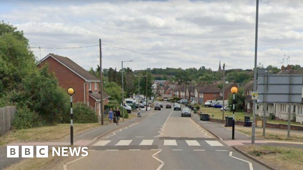 Woman seriously injured after hit-and-run in Redditch - BBC News