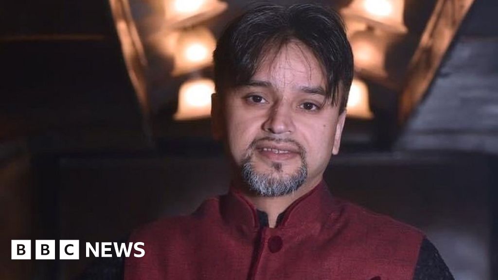 Covid in Scotland: 'I put £2,000 in every week just to stay open' - BBC ...