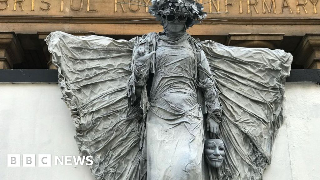 Angel statue 'alternative to angry protests' - BBC News