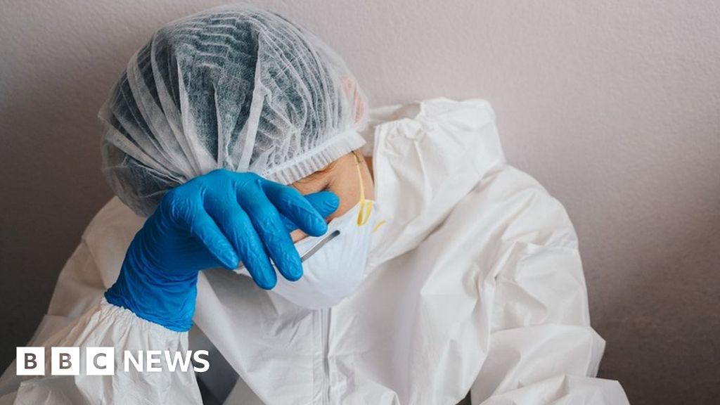 Northern Ireland health service in need of intensive care - BBC News