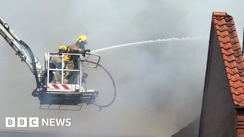 Fishergate fire: 'Substantial' blaze breaks out in Norwich city centre ...