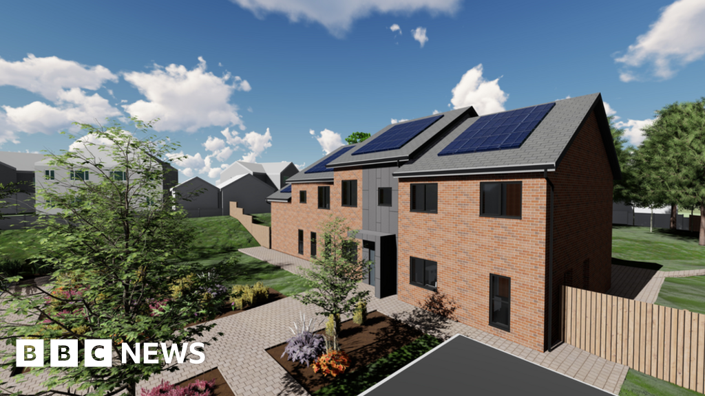 Louth: Work begins on new children's care home - BBC News