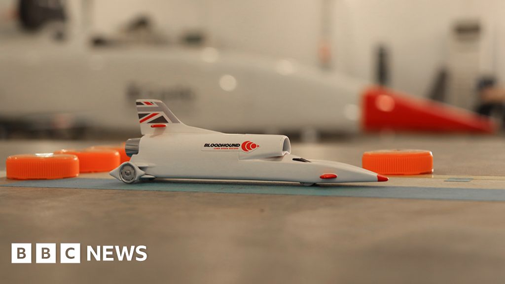 Bloodhound land speed car will be back racing next week