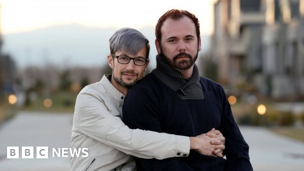US Supreme Court questions bias in 'gay wedding cake' case
