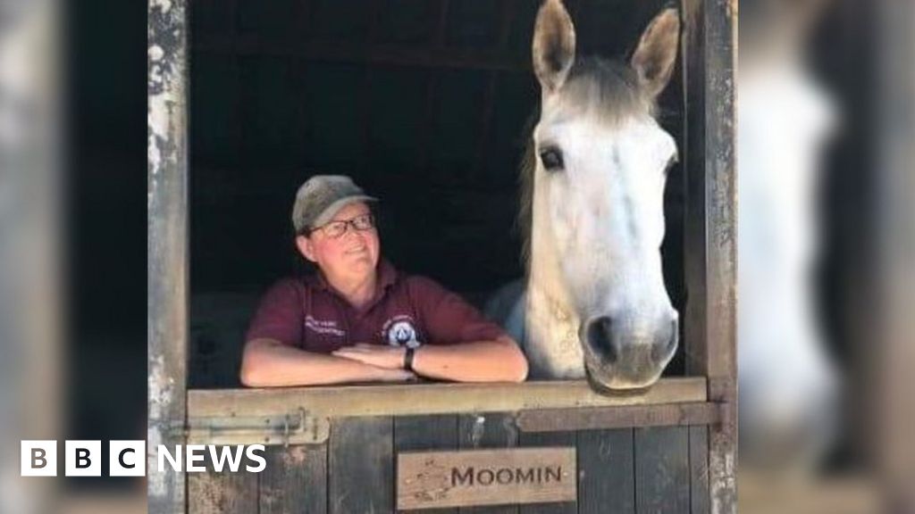 Tribute to 'loved' horse rider who died after fall near Melksham