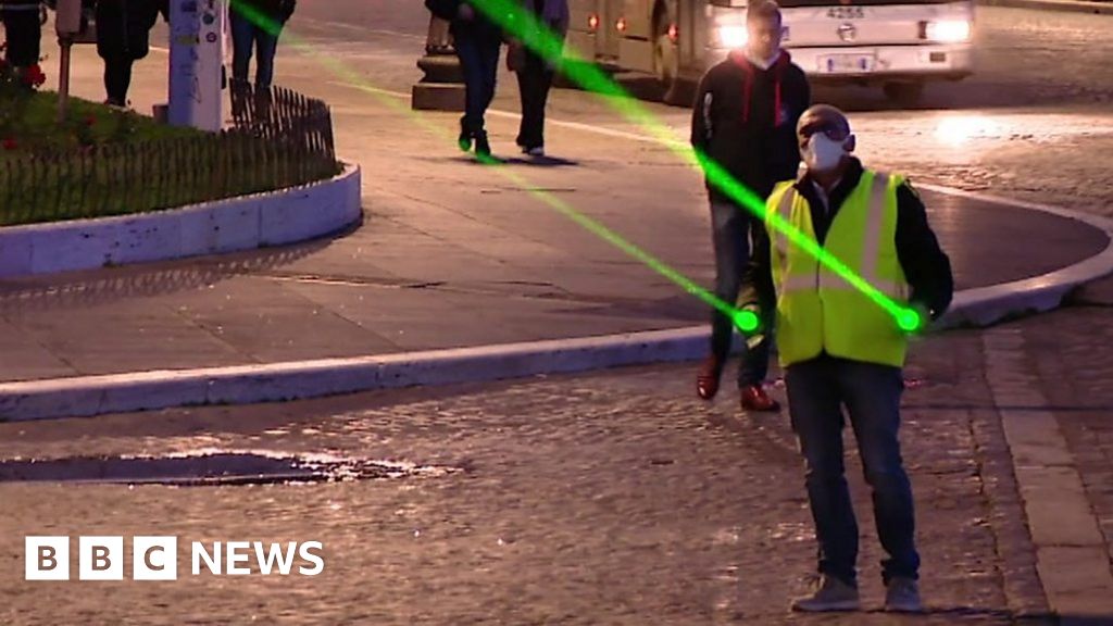 The man startling millions of starlings with lasers