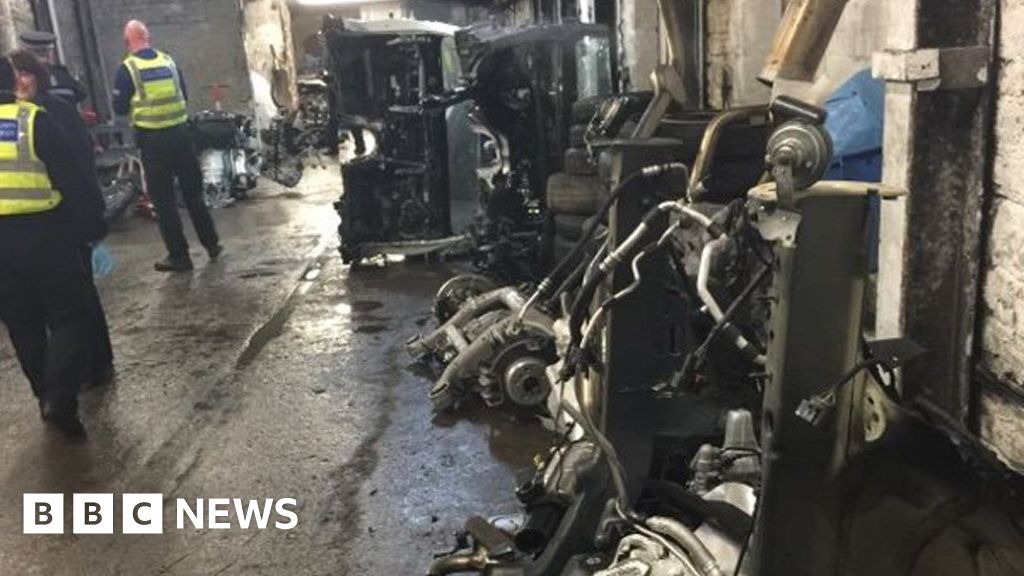 Colne police raid sees £400,000 of stolen car parts seized - BBC News