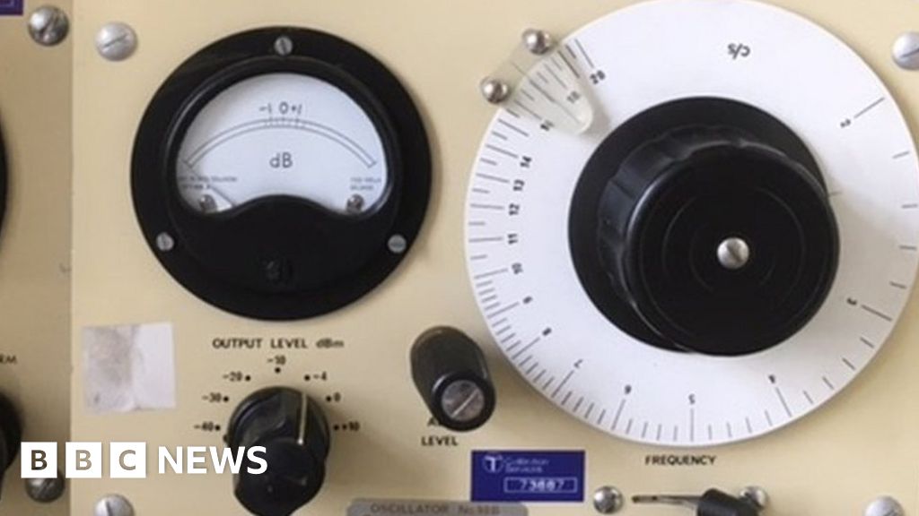 Saxmundham former BT exchange to go on view after 50 years - BBC News