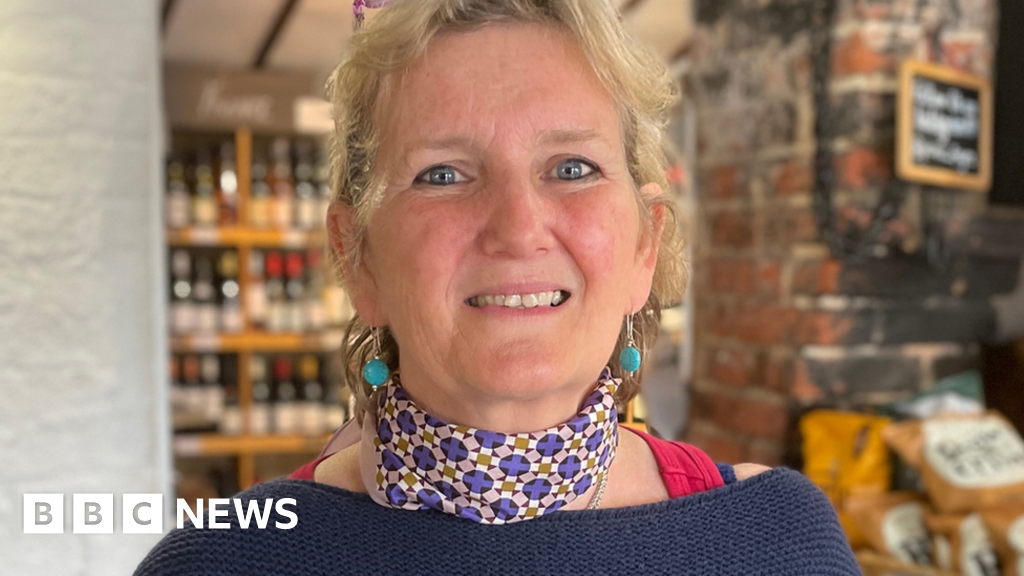 Norfolk coastal villagers' mixed reaction on second homes