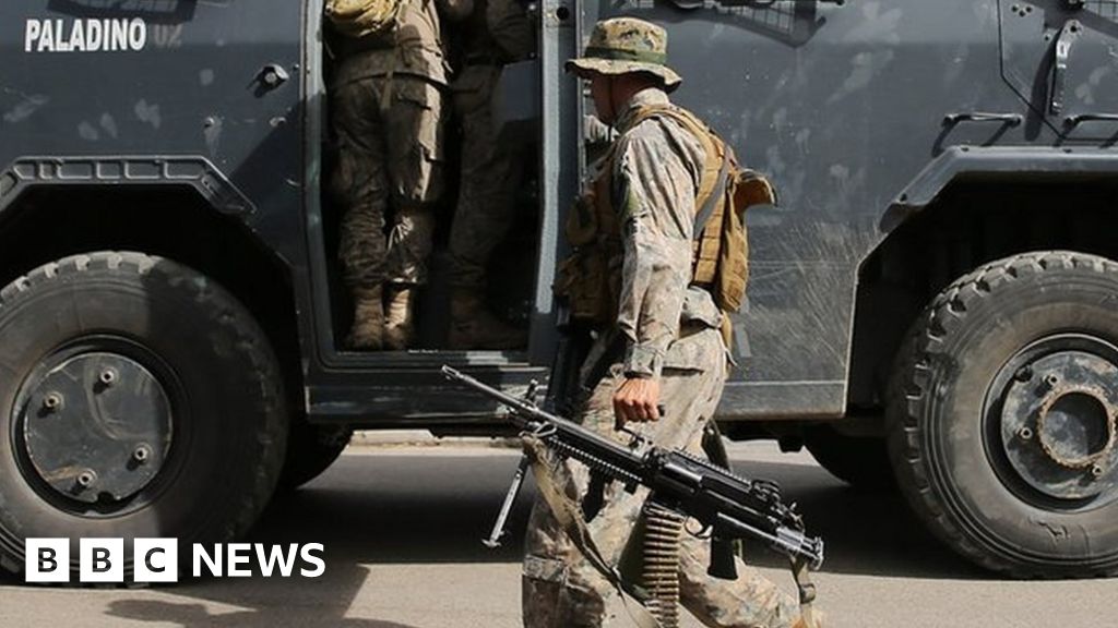 Rio de Janeiro begins deploying 10,000 troops to fight crime surge Rio de Janeiro begins deploying 10,000 troops to fight crime surge
