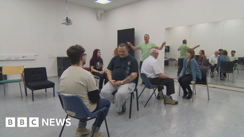 Drama project's helping hand for veterans' recovery