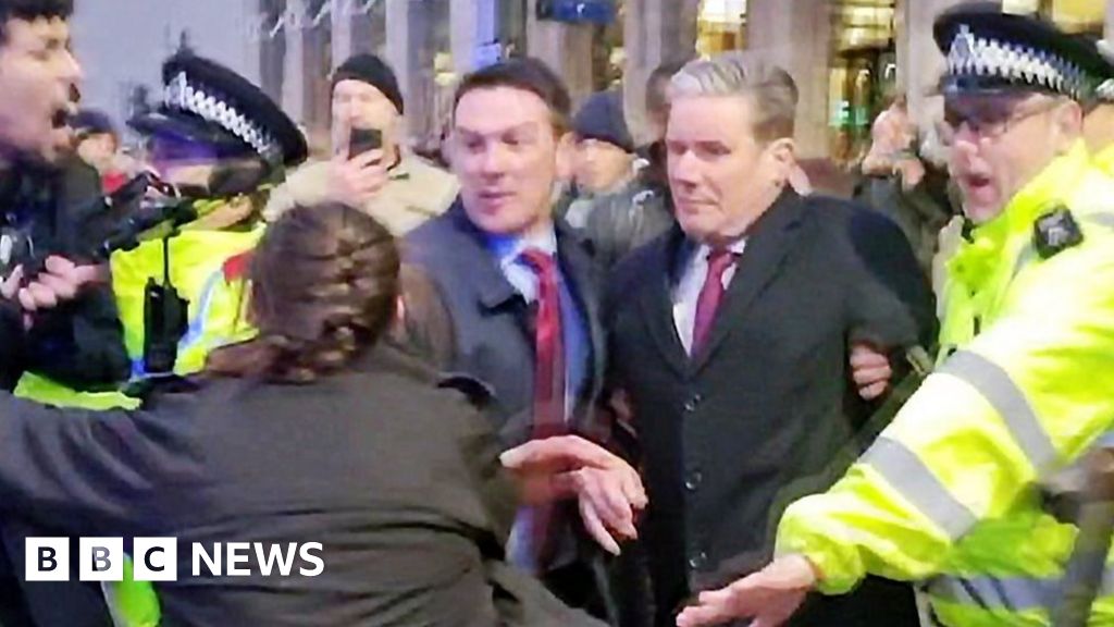 PM not responsible for Starmer protest - senior Welsh Tory