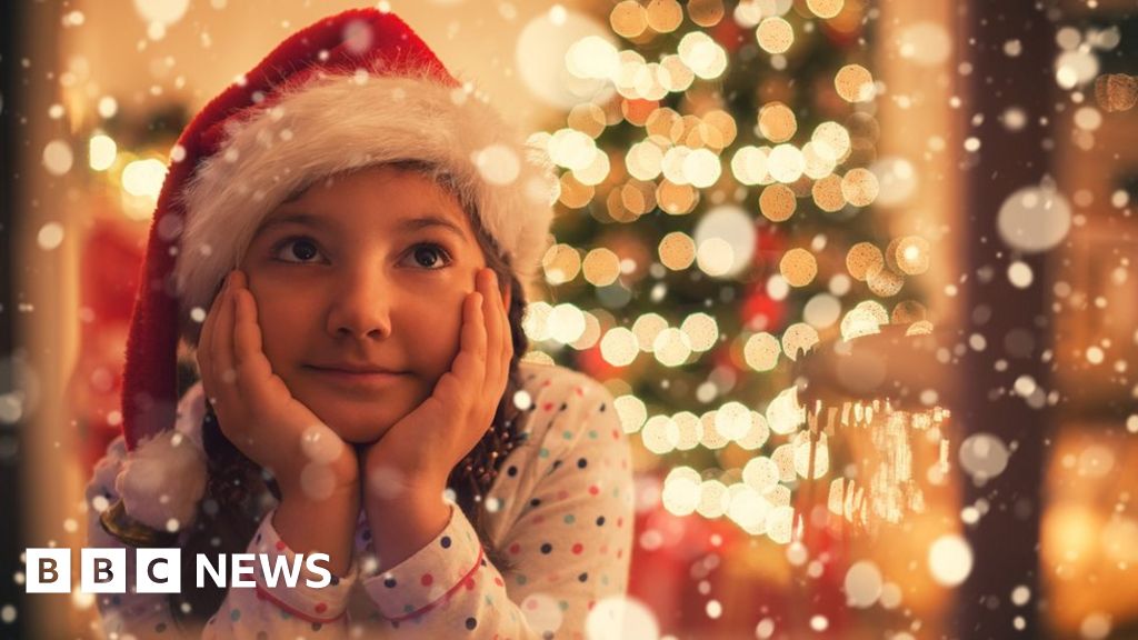 White Christmas: Will it snow in Northern Ireland on 25 December? - BBC ...
