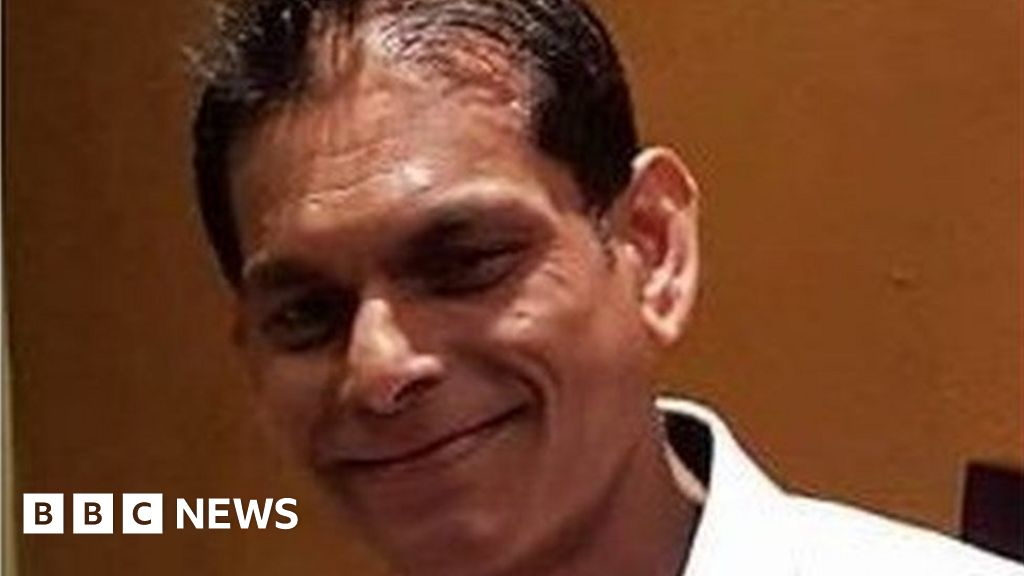 Mohammed Rasheed death: Pair charged with manslaughter - BBC News