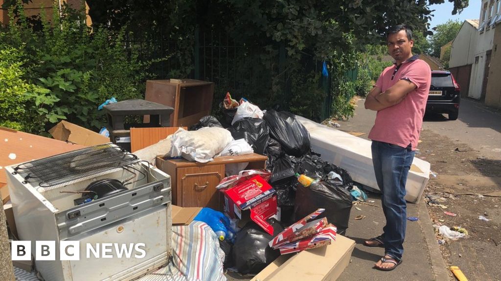 Northampton's litter problem is a 'serious health risk' - BBC News