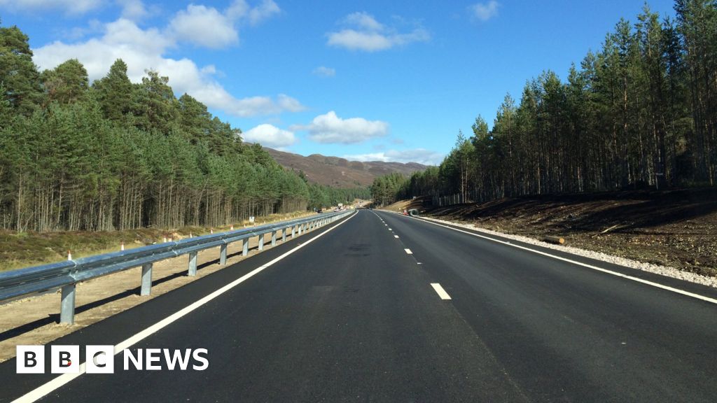 New stretch of A9 south of Aviemore opened to traffic - BBC News