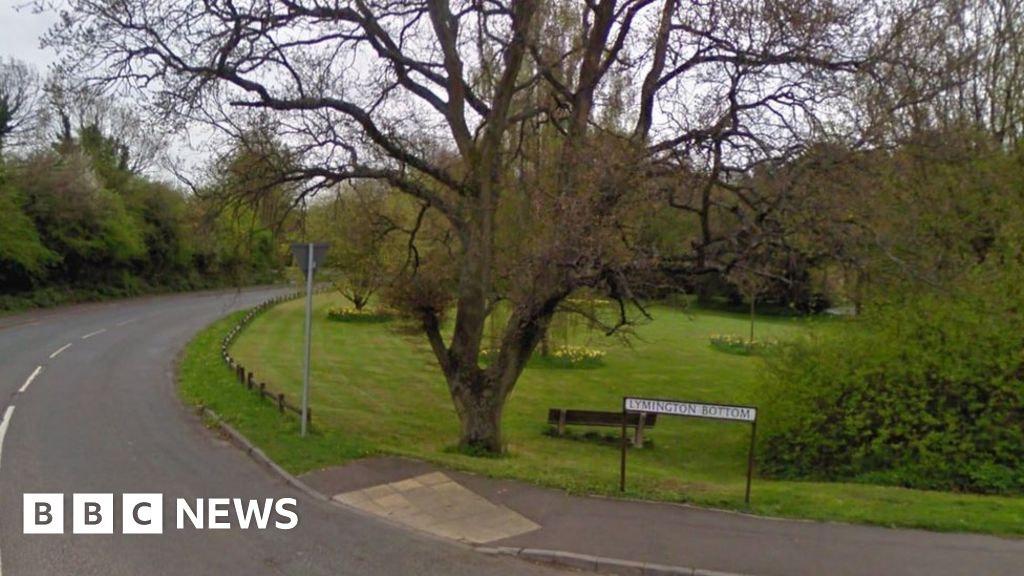 Three held after man attacked by burglars - BBC News