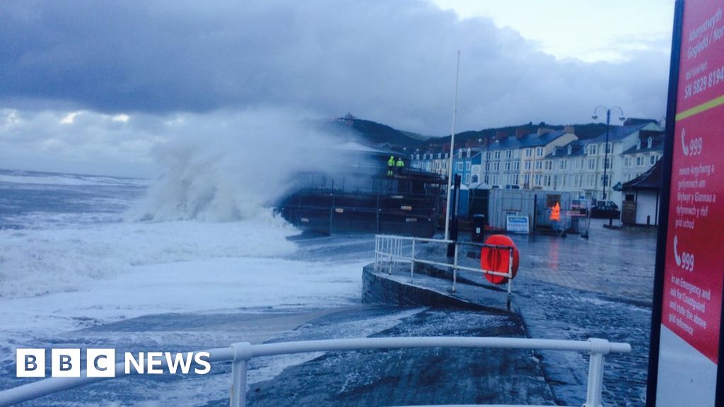 Warning of 'severe weather' to come in north Wales - BBC News