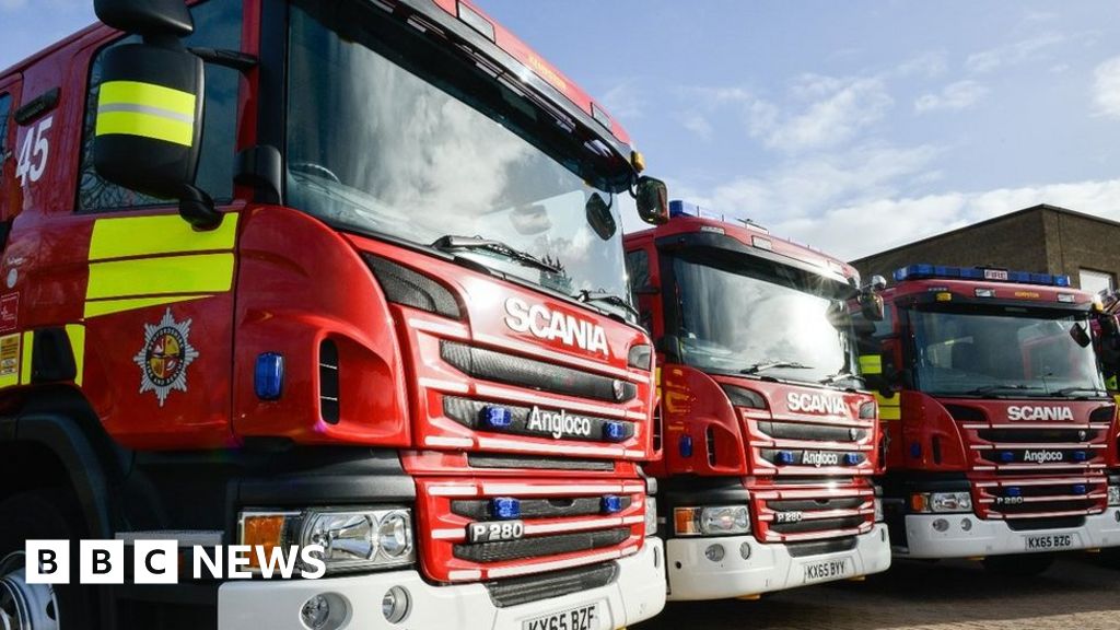 Bedfordshire Fire and Rescue Service makes £8k from non-emergency calls