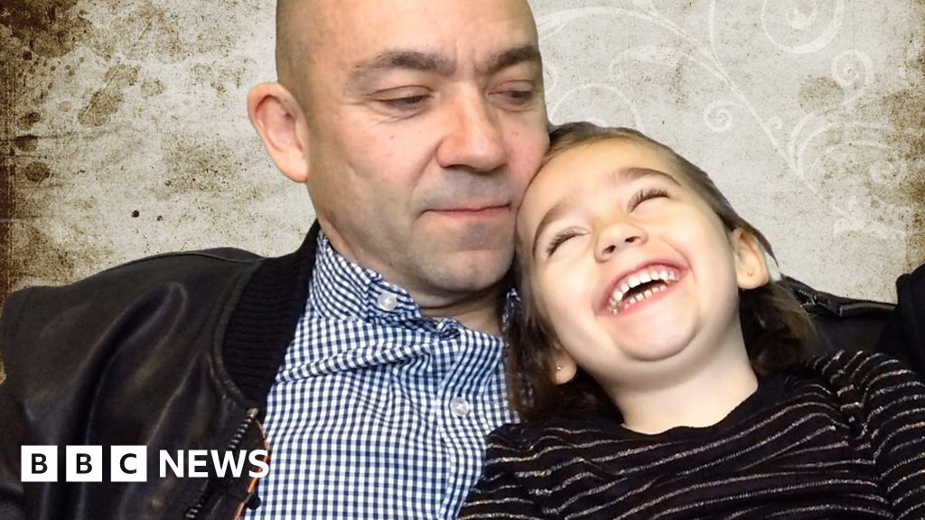 Midge Ure and Tony Hadley back Kenny Thomas daughter appeal - BBC News